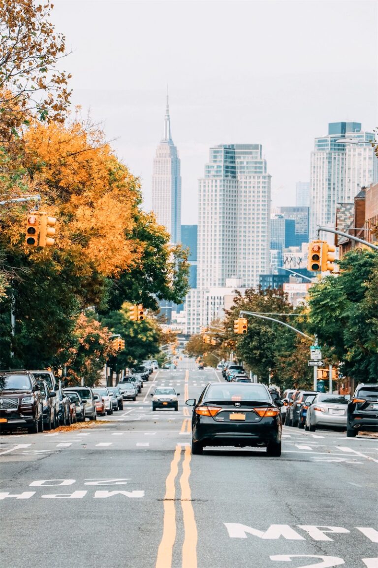 Best Solo Travel Destinations: The Coolest Cities Around the World for ...