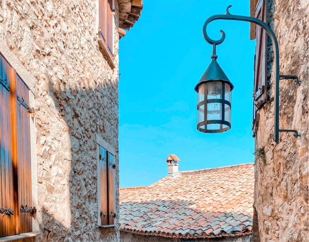 Discovering the Charming Secrets of Violès: A Provencal Gem - Miss ...